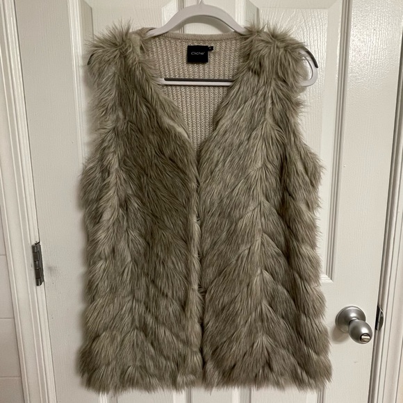cliche | Jackets & Coats | Faux Fur Vest In Excellent Condition | Poshmark